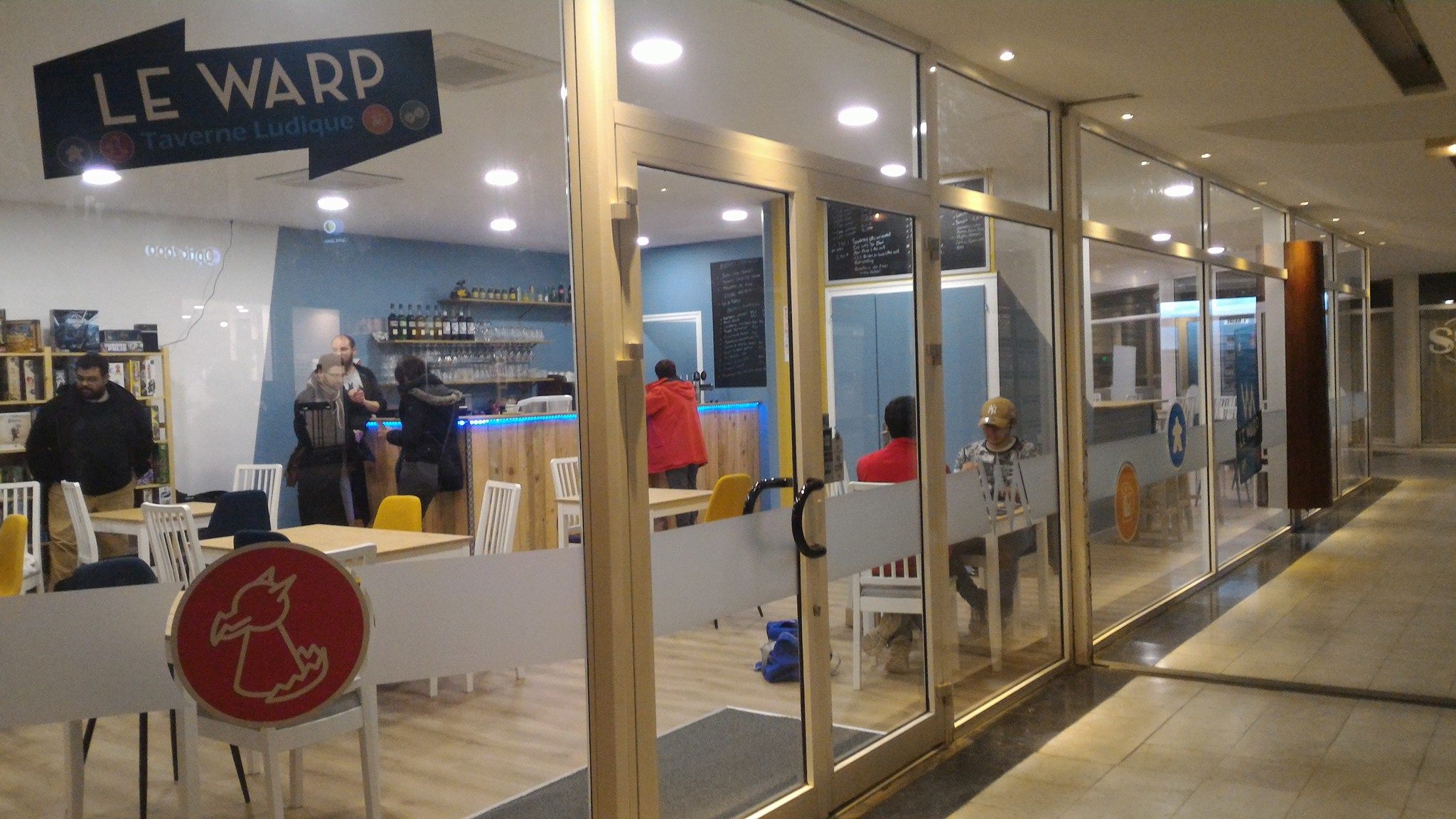 Le WARP : Taverne Ludique à la Roche-sur-Yon - Lostyn Web